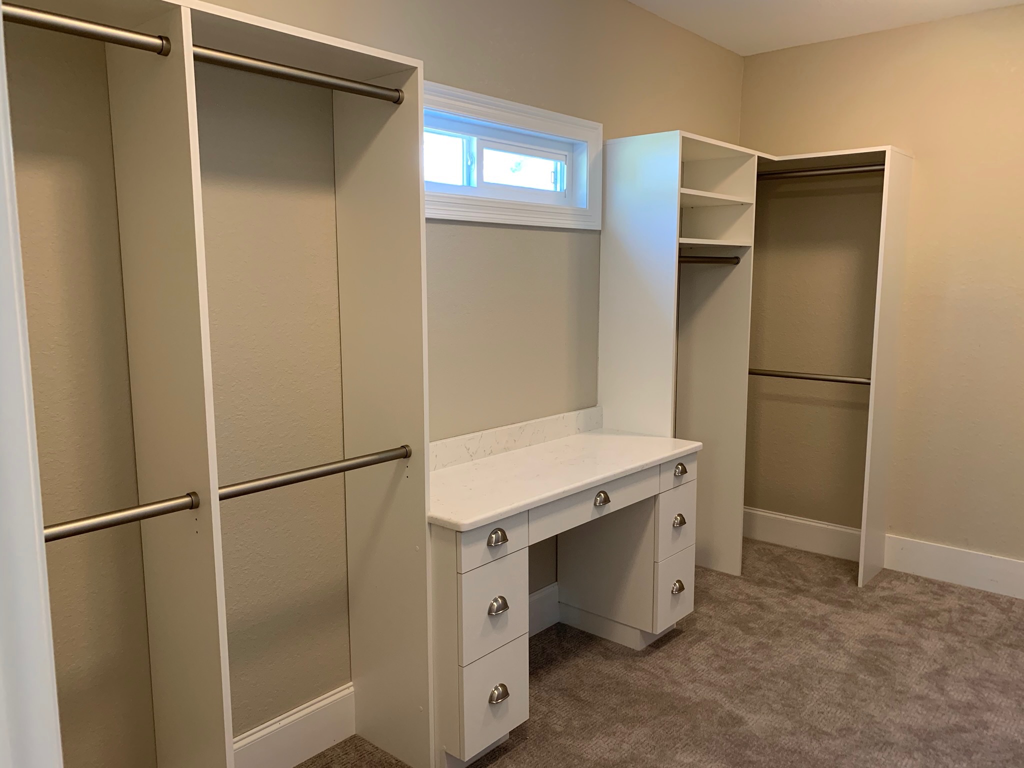 Closets – Chief Cabinets